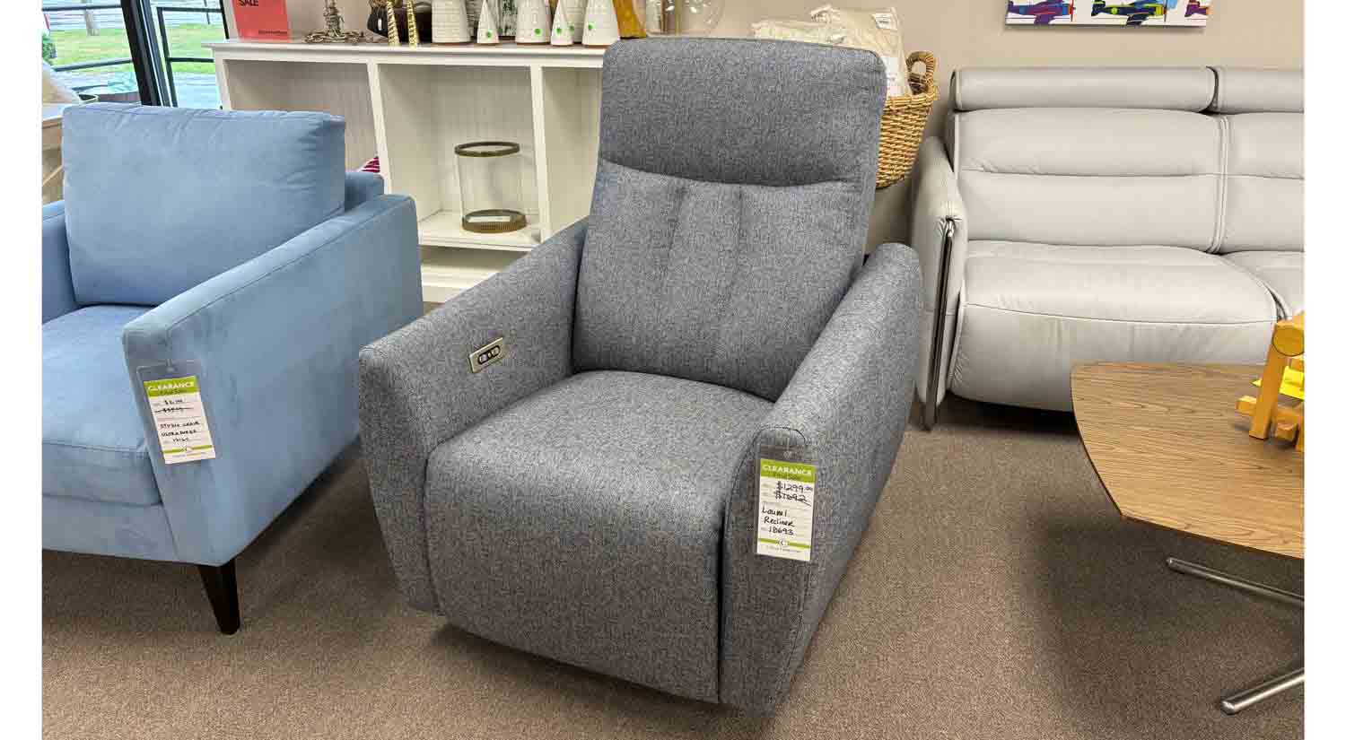 Laurel Power Recliner Seating Elran Clearance Circle Furniture